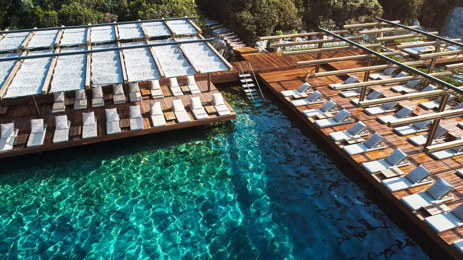 Best Beach Clubs in Bodrum and Turkey | Izmir Estate